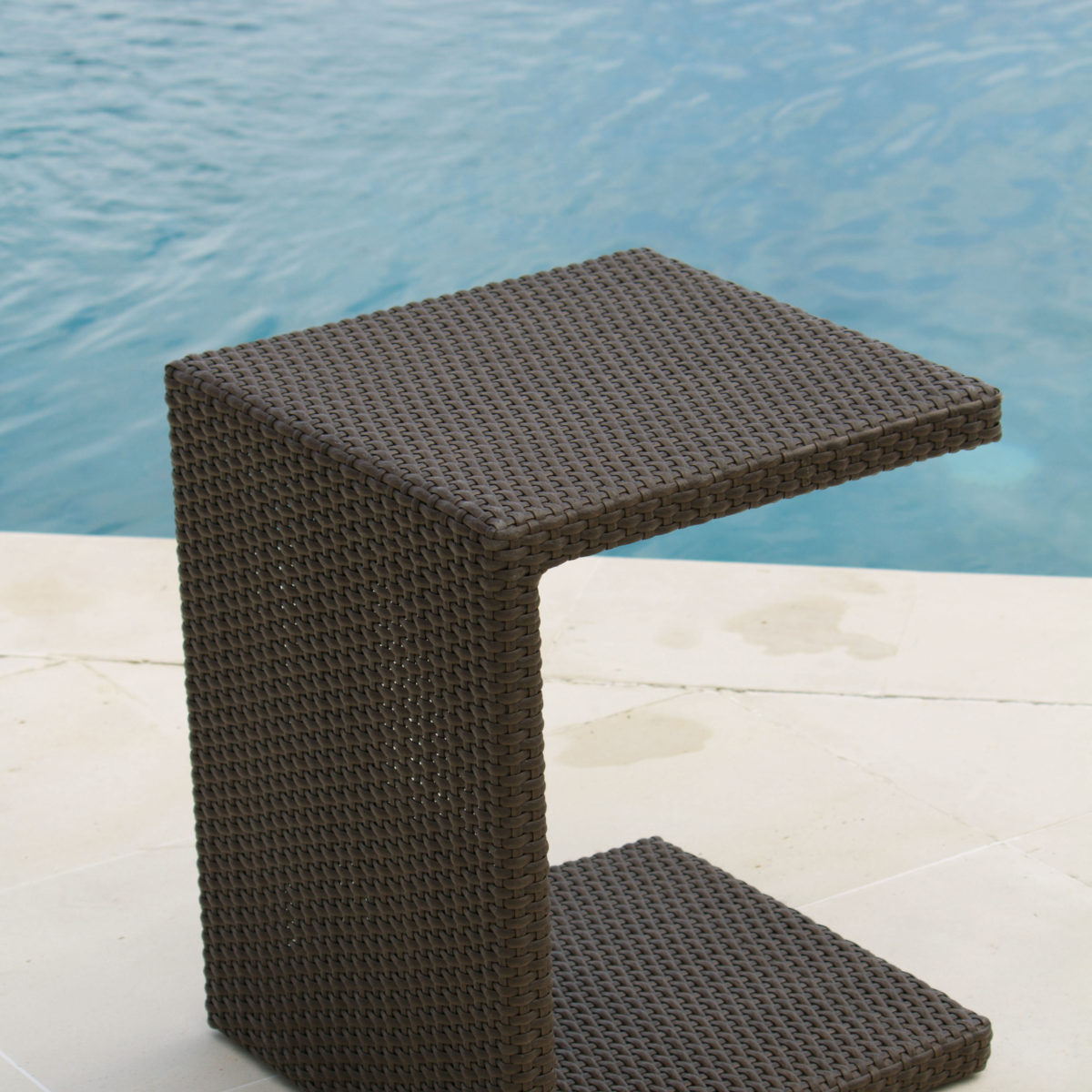 Pacific Aux Table JCPP x - Island Living & Patio